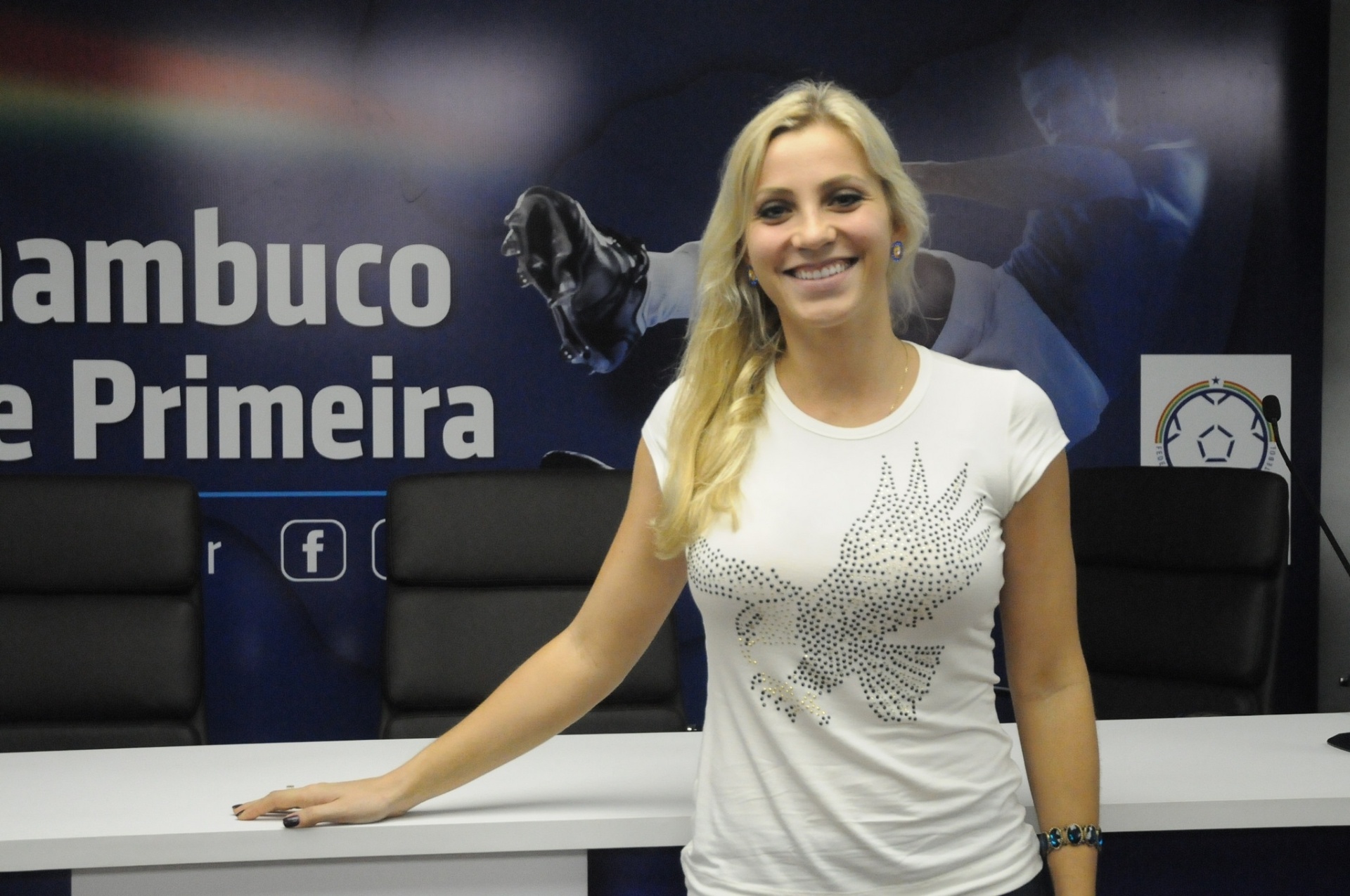 Fotos: Musa do Esporte: Fernanda Colombo, bandeirinha de Santa Catarina ...