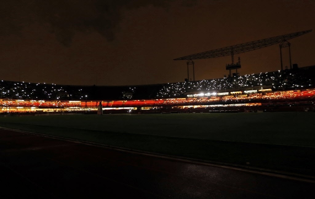 Gramado do Morumbi alaga, mas SP diz que secará até início da semifinal ...
