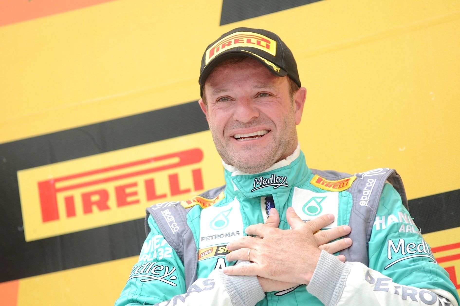 7 fatos que mostram que Rubinho Barrichello não merece ser alvo de ...