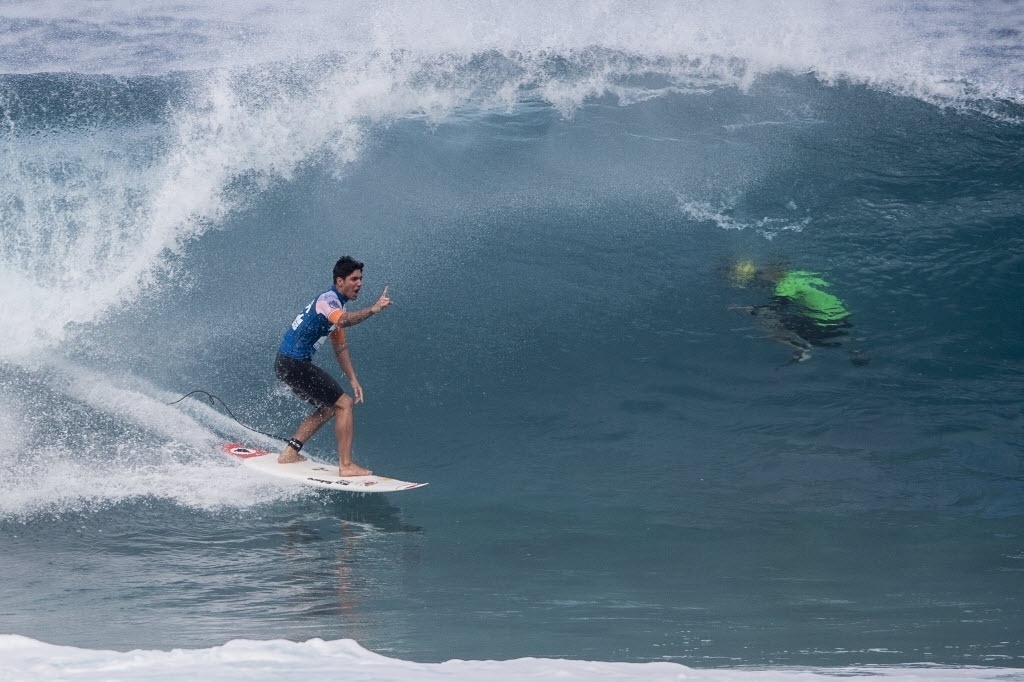 Fotos: Veja fotos de Medina no título inédito do surfe brasileiro - 19 ...