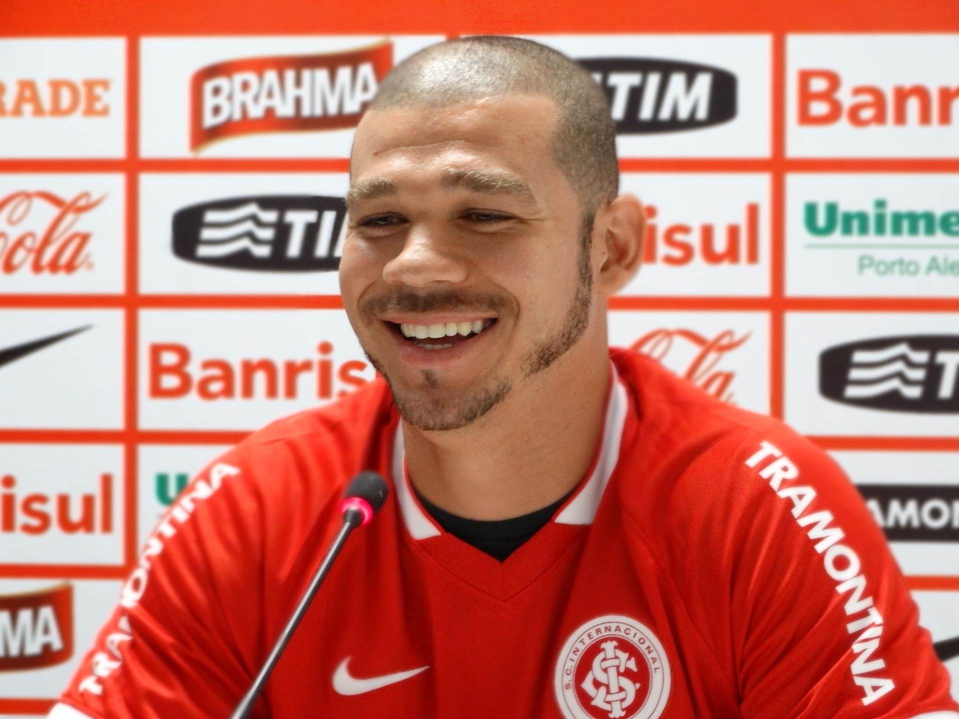 Nilton revela influência de primo na ida para o Inter e promete 'pegada ...