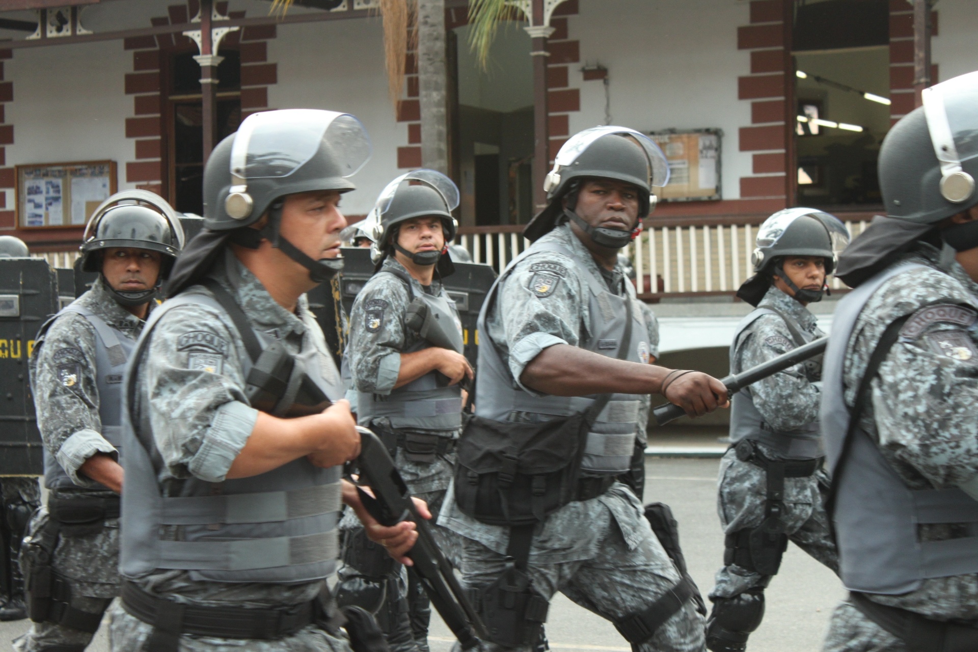 Fotos: O 2º Batalhão de Choque da PM de São Paulo - 31/01/2015 - UOL ...