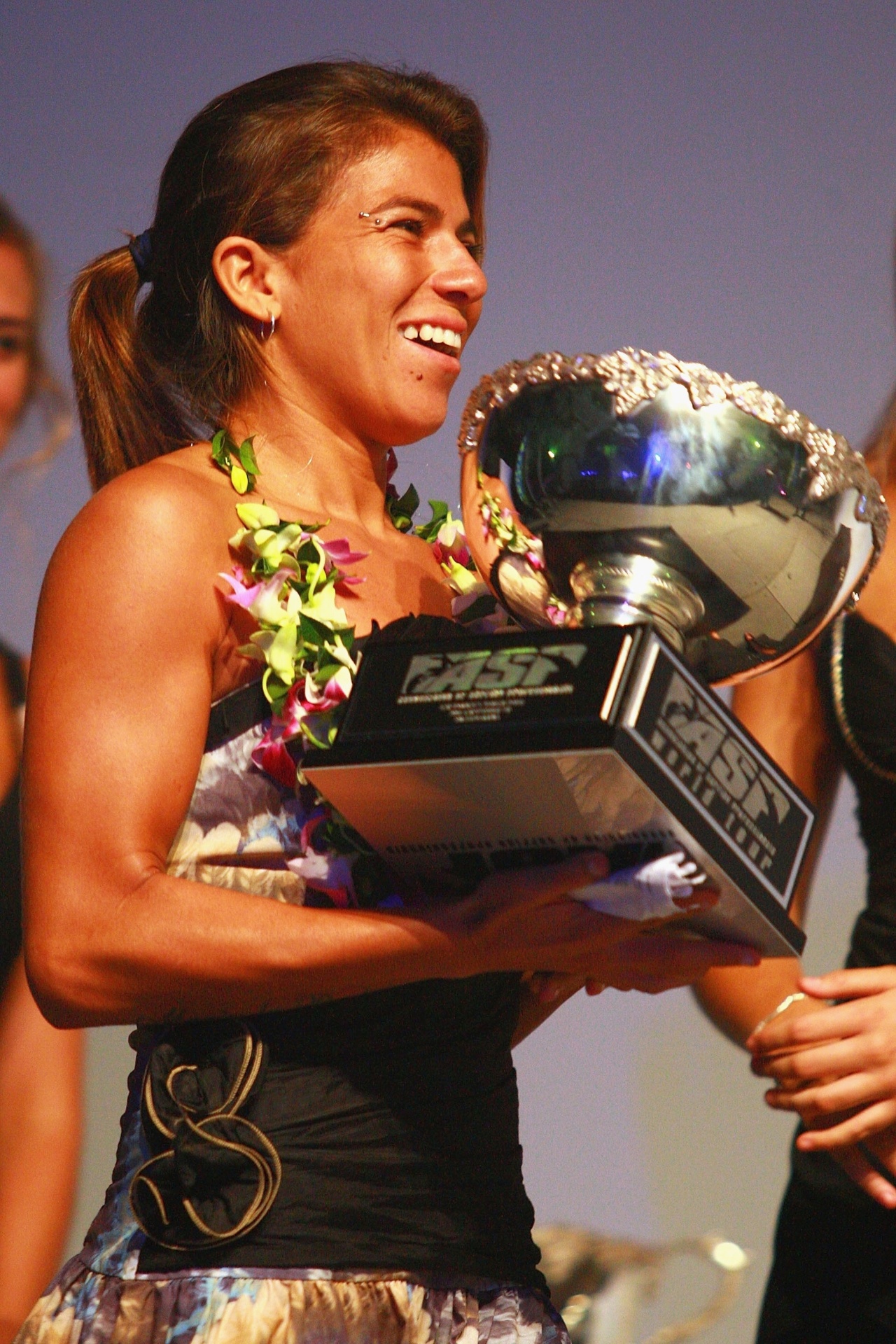 Fotos: Silvana Lima, surfista brasileira - 27/02/2015 - UOL Esporte