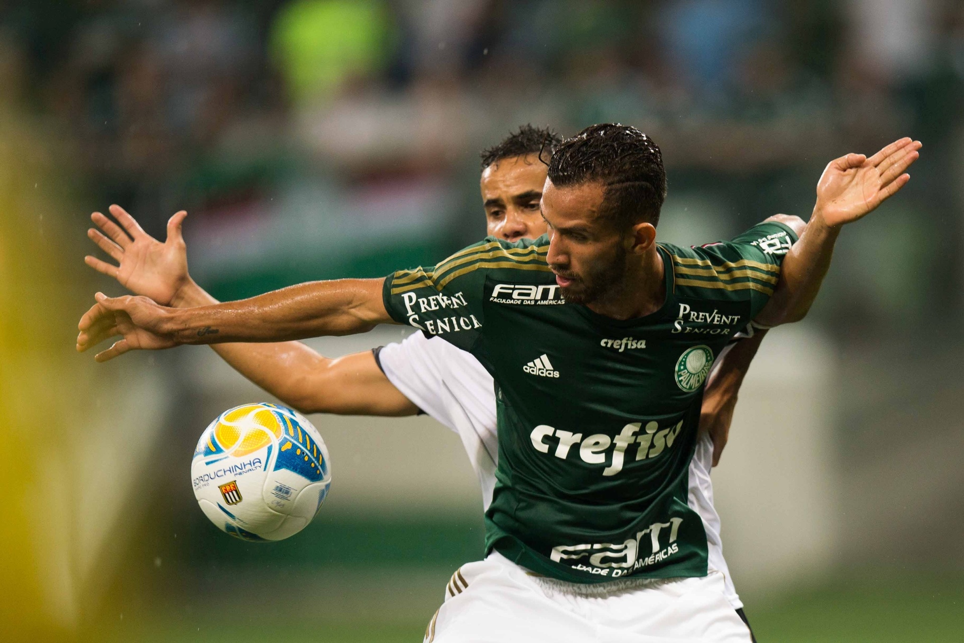 Pedido por palmeirenses, jovem Gabriel estreia e promete guardar camisa ...