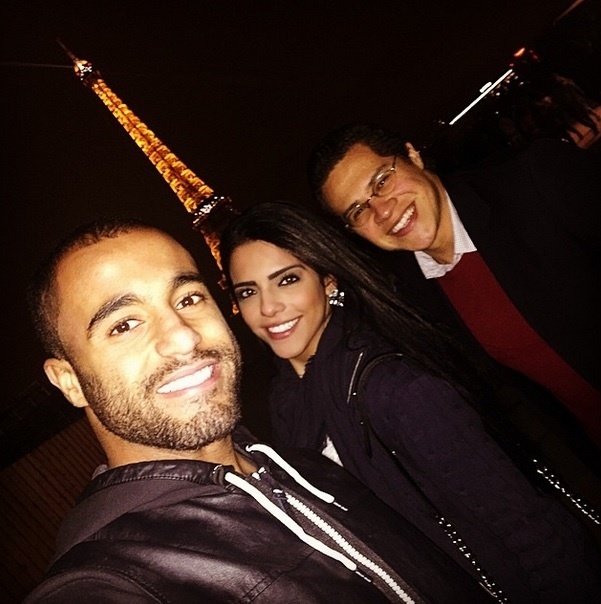 A nova conquista de Lucas do PSG: Larissa Saad - Futebol - UOL Esporte