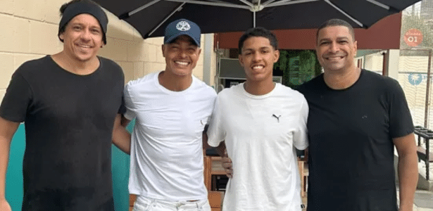 Ryan Francisco registra encontro com França e Dodô