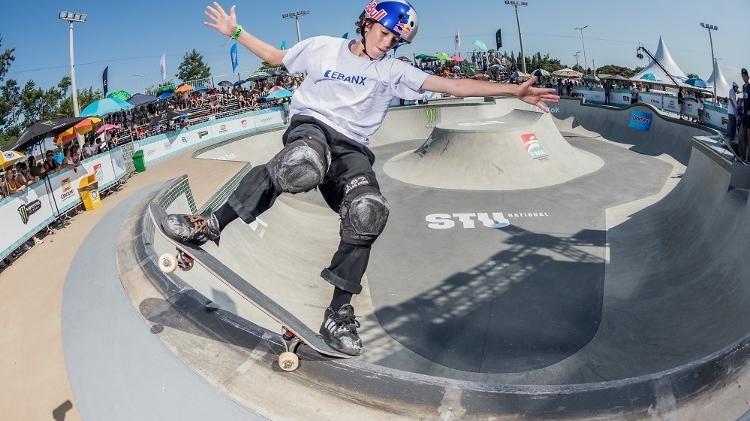 Como é a megarrampa que Gui Khury inaugura hoje na casa da avó
