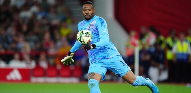 Ex-Corinthians, Carlos Miguel 'some' e não joga há 4 meses na Europa