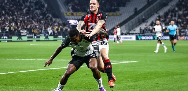 Cacá renasce com Dorival e termina semestre de titular do Corinthians