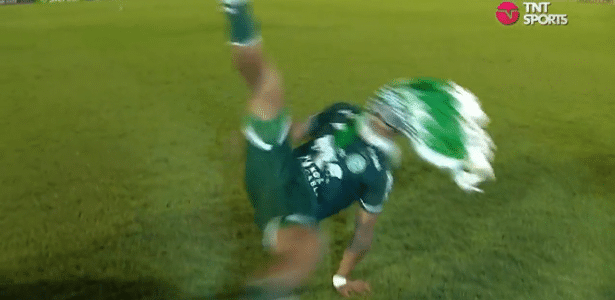 Lucão do Break vira destaque na Argentina após gol e dança em clássico ...