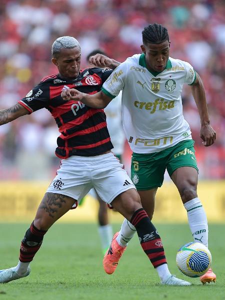 Palmeiras passa do bilhão e reduz distância para receitas do Flamengo