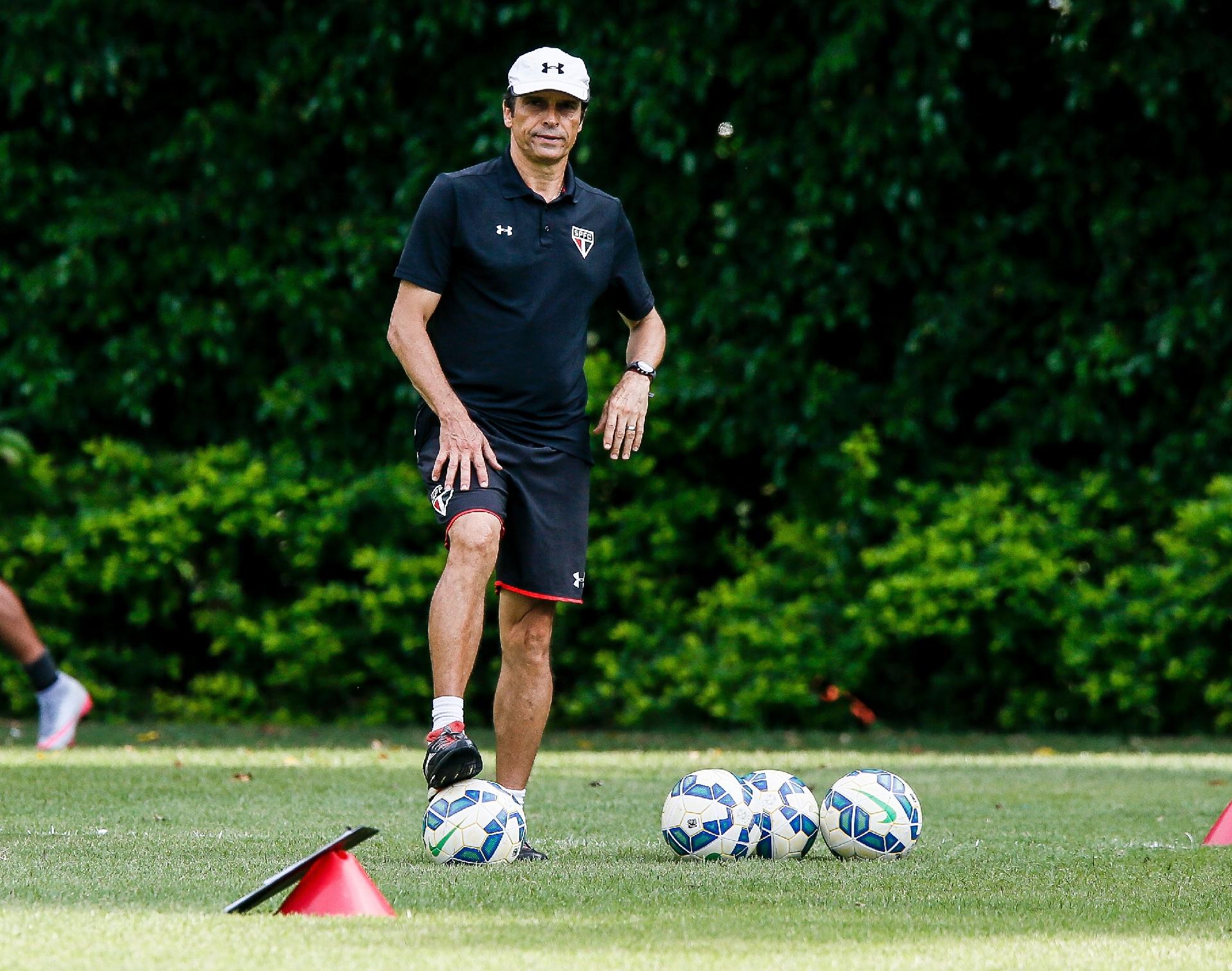 Fotos: Milton Cruz - 22/03/2012 - UOL Esporte