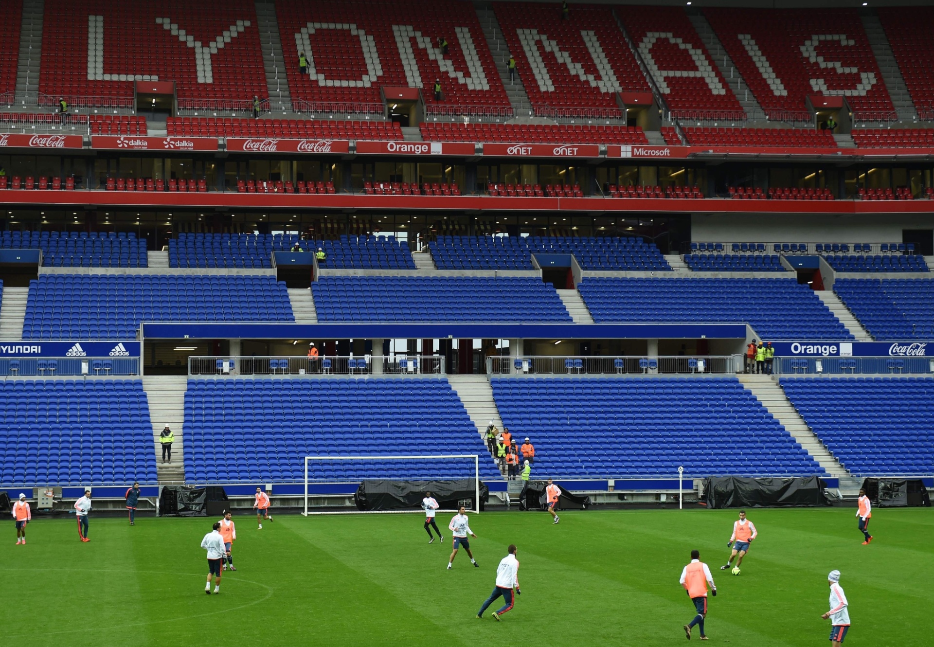 Fotos: Grand Stade, o novo estádio do Lyon - 08/01/2016 - UOL Esporte