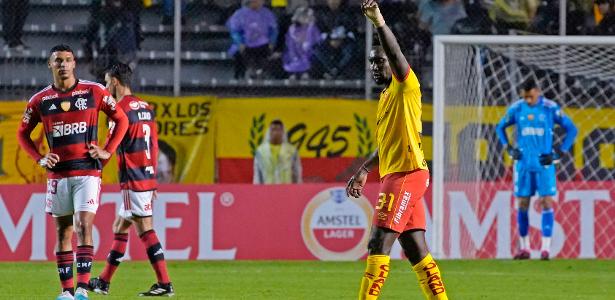 Vitória avança por contratação de Erick Castillo, autor de gol no Fla