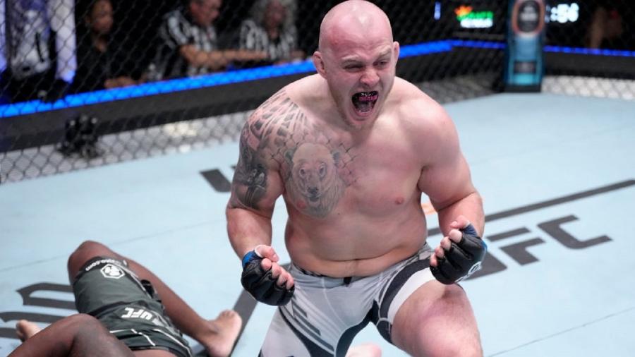 UFC Vegas 68: Spivak vence Lewis na luta principal e desafia Jon Jones