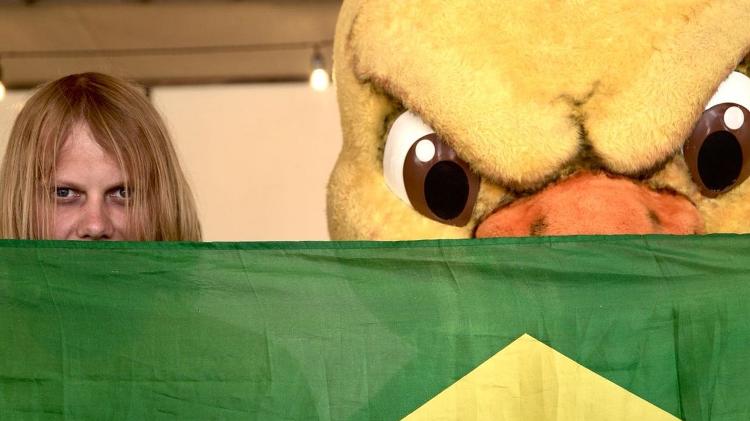 Cadê o Canarinho Pistola? Por onde anda nossa mascote invocada - 24/11 ...