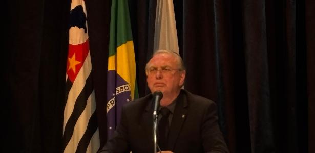 Presidente interino sobe o tom e nega possível rescisão com Memphis