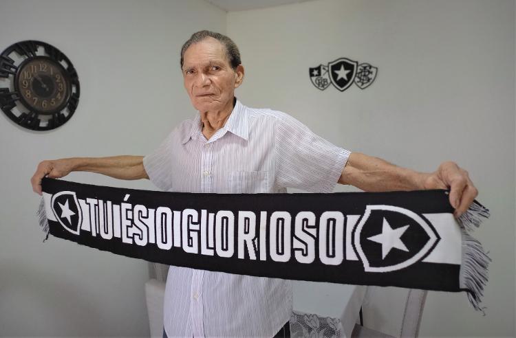 Botafogo terá homenagem a Manga em camisa de jogo da Libertadores