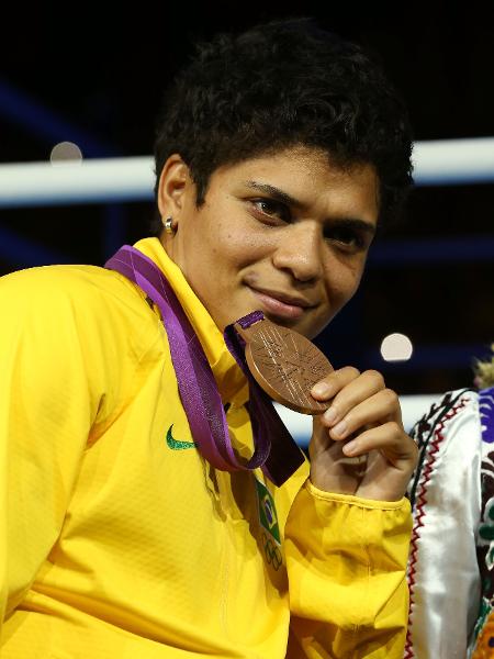 Maior atleta olímpica do boxe virou Uber e retomou carreira mirando ...
