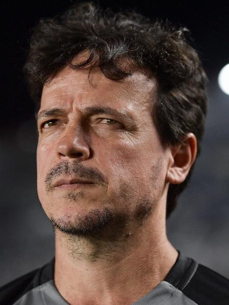 Diniz critica arbitragem no Vasco x Bota: 'Pênalti fácil de ser marcado'