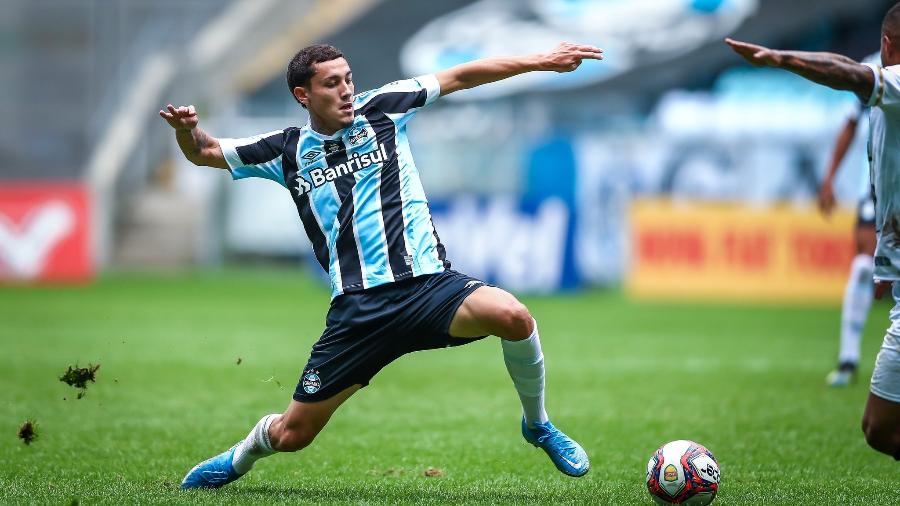 Com Bobsin e Chapecó no time, Grêmio encara o Santos para sair da ...
