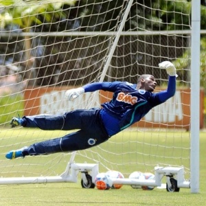 Bebê já respira sozinho com coração de filho de goleiro: "Ele fez um ...