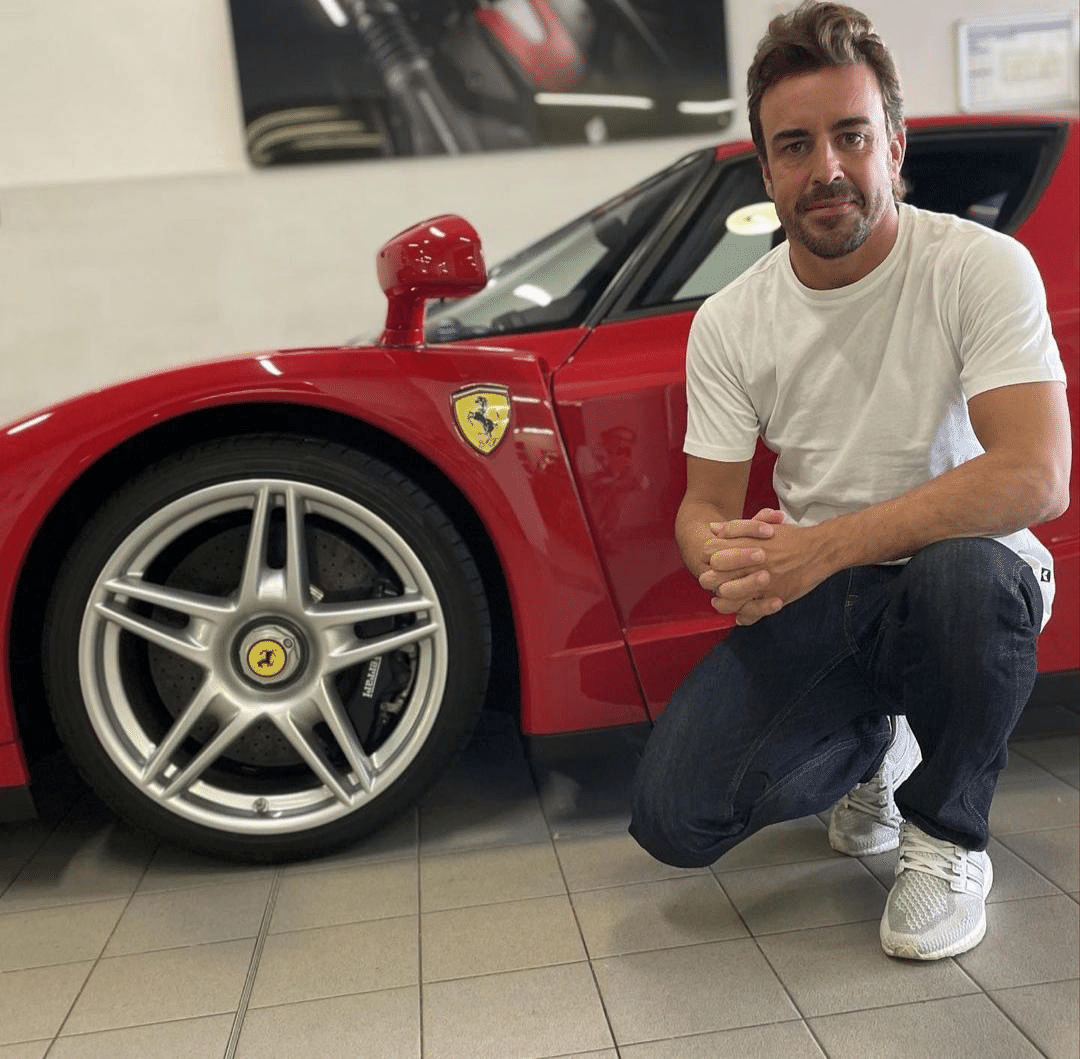 Novo Ferrari Enzo 2024 Ícone Do Esporte A Motor, Ferrari Prepara