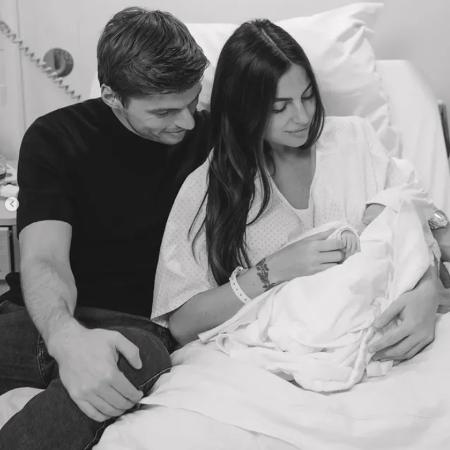Verstappen festeja o nascimento de filha com Kelly Piquet: 'presente'