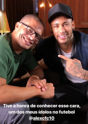 Neymar grava entrevista com Alex e se declara: "um dos meus ídolos ...
