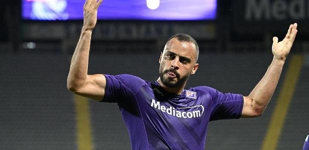 Conference: Como Arthur Cabral virou o recordista de gols do torneio