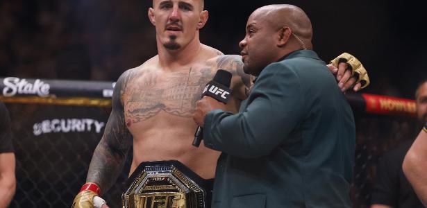 Aspinall faz promessa aos fãs após aposentadoria de Jon Jones: 'Ativo'