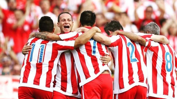 "A Seleção do tetra não tinha meia como eu", diz Adriano, ex-São Paulo ...