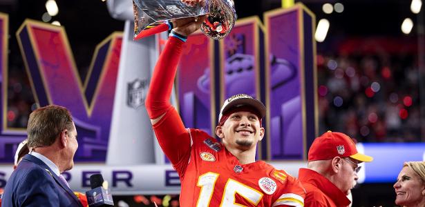 Chiefs ampliam dinastia em final que consagra Mahomes entre as lendas