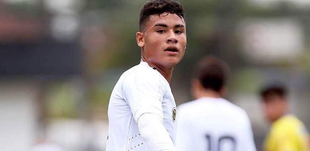 Santos renova com Kevin Malthus até 2026