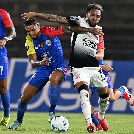 Corinthians vacila com gol contra e só empata na Libertadores