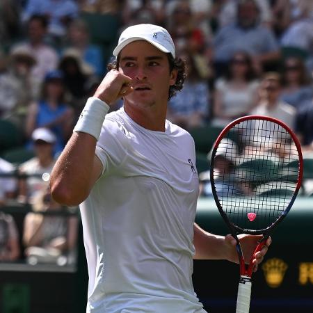 Fonseca se desculpa e cita mantra após 1ª vitória em Wimbledon