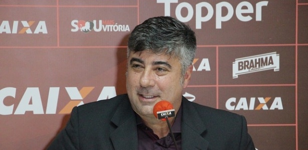 Gallo é apresentado no Vitória e vê "retomada de confiança" como ...