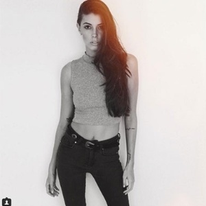 Modelo, estilista e surfista. Conheça as mulheres dos brasileiros no ...