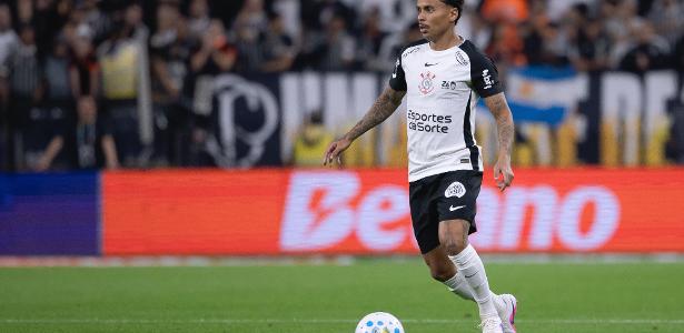 Corinthians: Allan sobre críticas da Fiel: 'Não quer, vai pra Arábia'