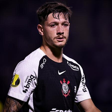 Garro reage após reserva e vive melhor começo de ano pelo Corinthians