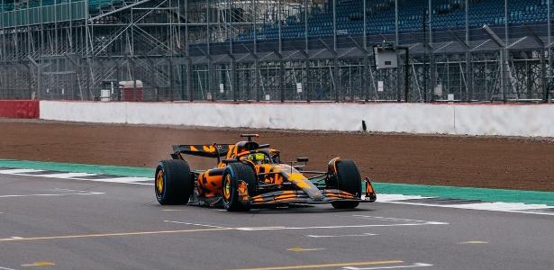 McLaren é a primeira a colocar carro novo na pista em busca do bicampeonato