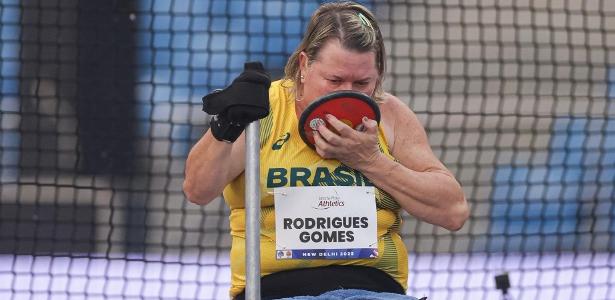 Aos 60, Beth Gomes conquista tetra no Mundial de atletismo paralímpico