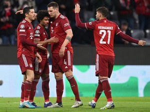 Lewa marca hat-trick mais rápido da história da Champions