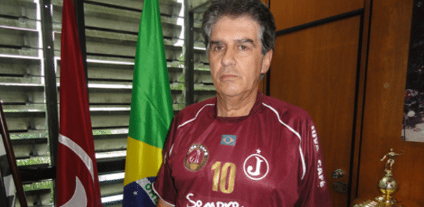 Morre técnico Luiz Carlos Ferreira, conhecido como 'Rei do Acesso'