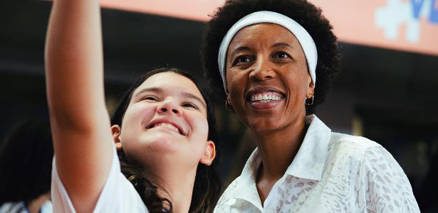 Jogo das Estrelas LBF: Homenageadas, Paula e Janeth pedem foco na base