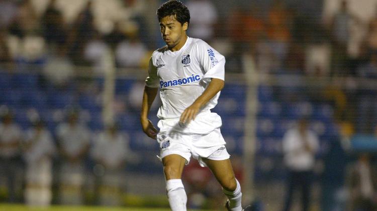 Rodrigo Tabata: ex-Santos ainda joga no Qatar aos 41 anos