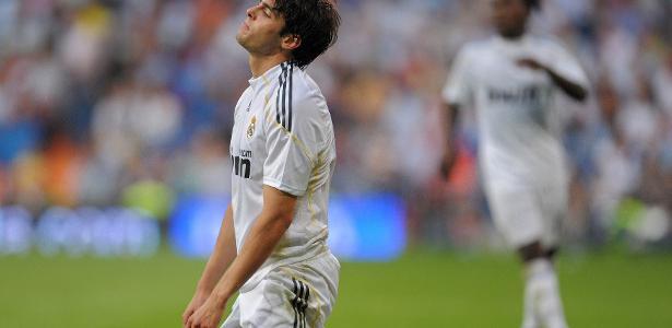 Kaká cita pesquisas que o põem entre os piores do Real: 'Eu e Hazard'