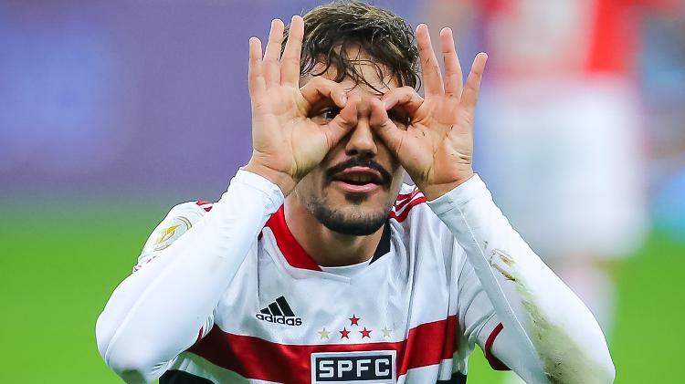 São Paulo vence a primeira, deixa o Z-4 e mantém o jejum do Inter em ...