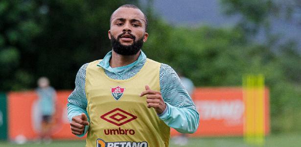 Fluminense: Lateral Samuel Xavier testa positivo para covid-19
