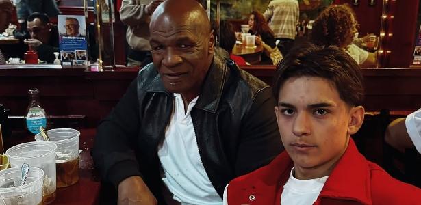 Filho de lenda do boxe é encontrado morto aos 17 anos
